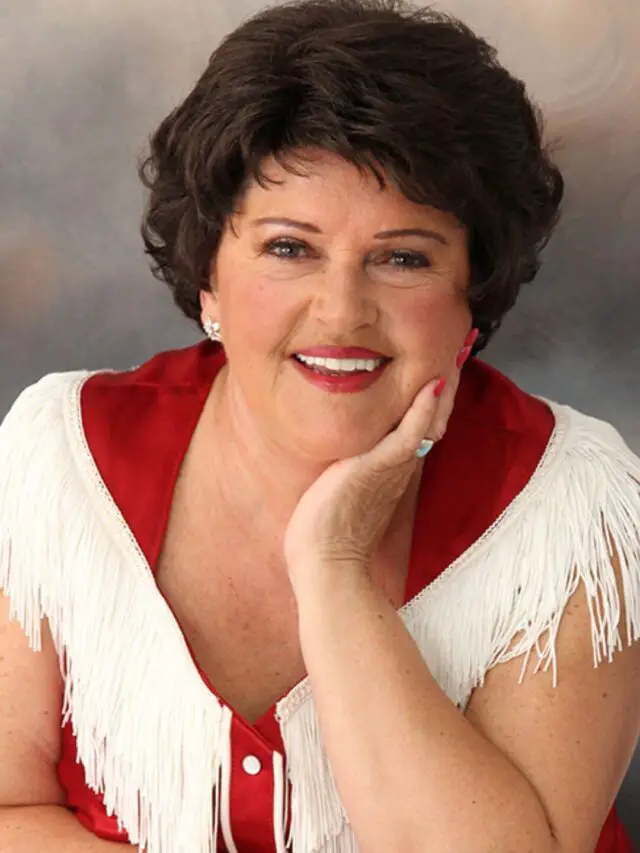 9 Interesting Unknown Facts We Must Know About Patsy Cline - Silent Guitar